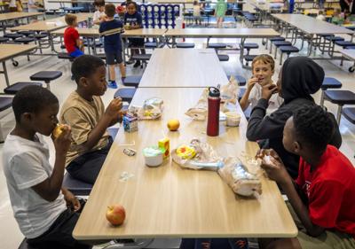 Summer feeding programs fill child hunger gaps in Charleston