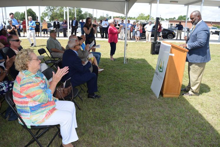 New Ridge Spring-Monetta High will feature enhanced technology ...