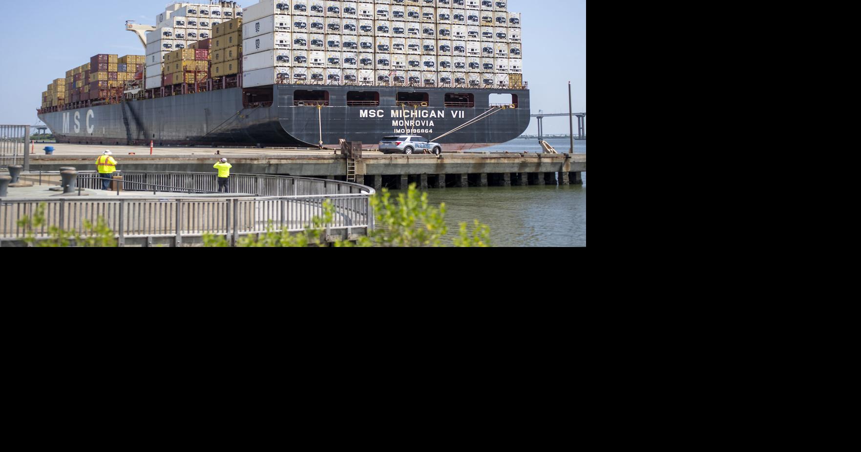 Container ship that caused Ravenel closure safely docked