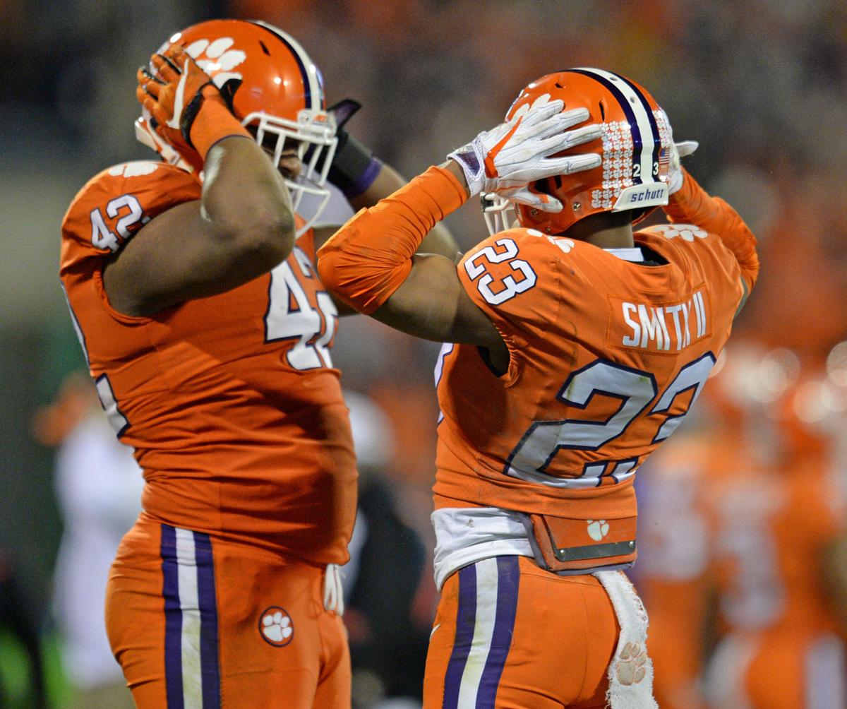 Clemson's Van Smith makes play of the game in win over Florida State ...