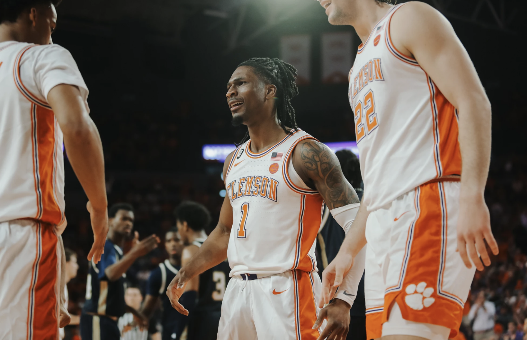 Jestin Porter pursues Clemson, lands on NCAA Tournament team