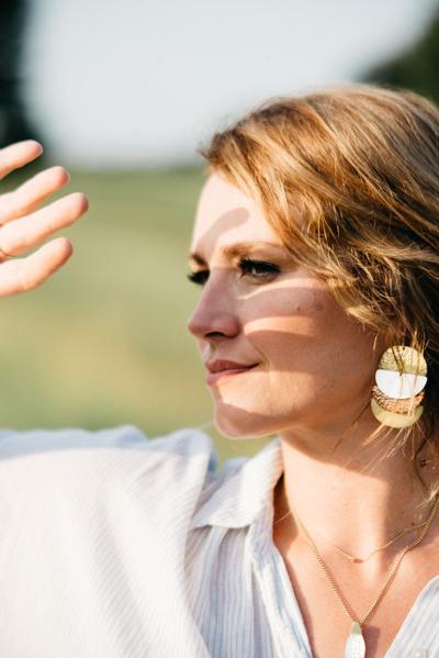 Music Review: Ashley Wright Wields One of Columbia's Most Sincere ...