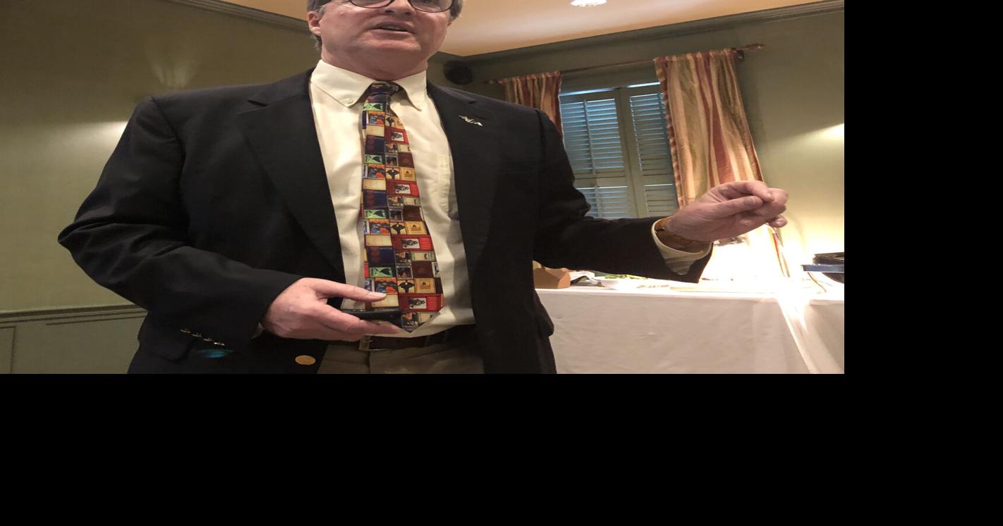 Stoker on Stoker: 'Dracula' author's descendant speaks to Kiwanis Club ...