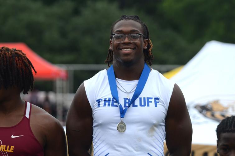 Bullsdogs,Rebels earn awards at Track & Field Championships