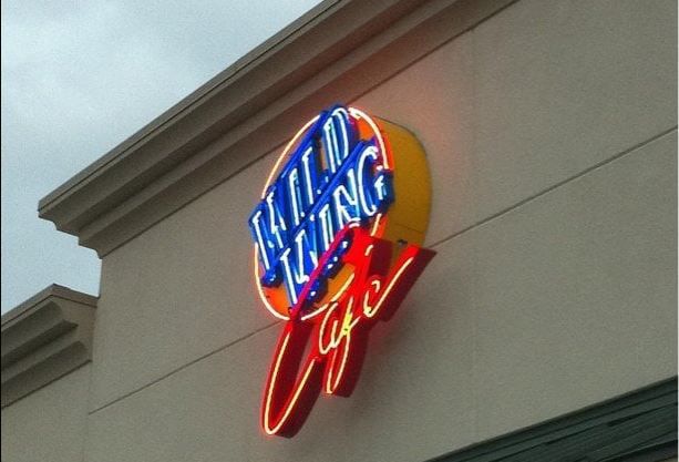 Wild Wing Cafe shuttering one of three Charleston-area locations