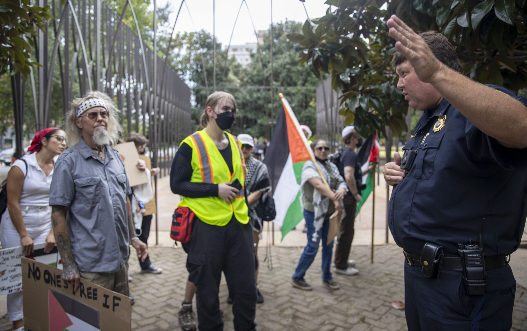 Charleston protest ordinance gets renewed activist scrutiny