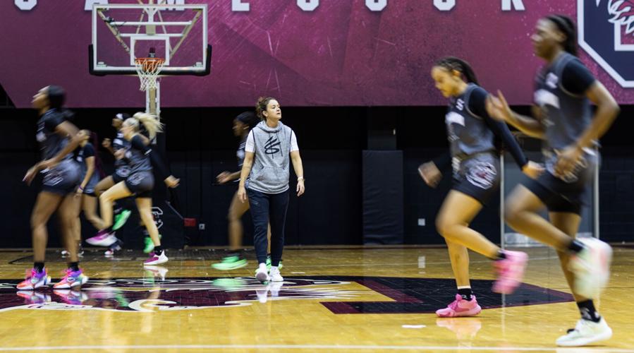 Molly Binetti fuels Dawn Staley's No. 1 Gamecocks
