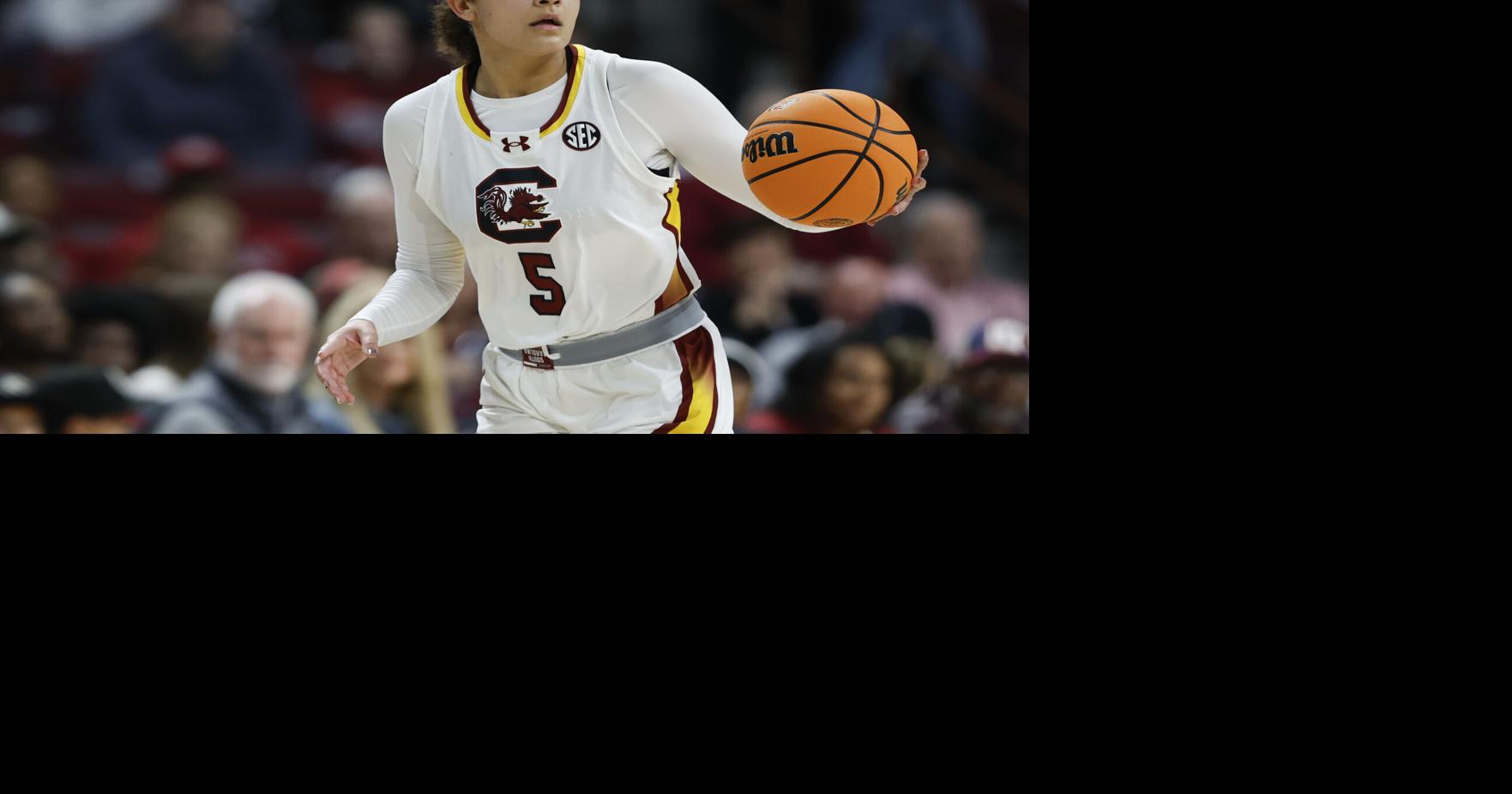 Tessa Johnson leading the Gamecocks into Texas A&M game