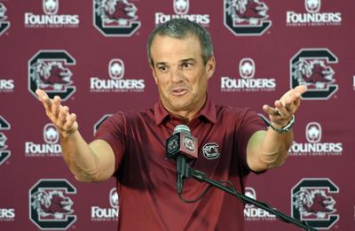 Shane Beamer wraps Gamecocks' first football scrimmage