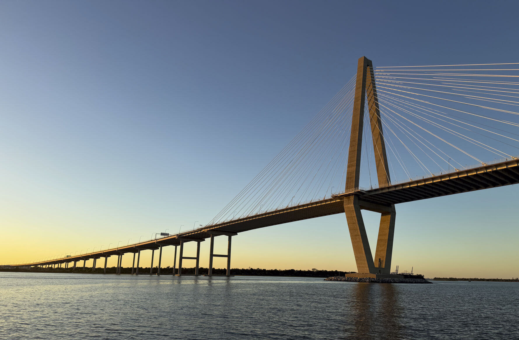 Accident slows traffic on Ravenel bridge to Mount Pleasant
