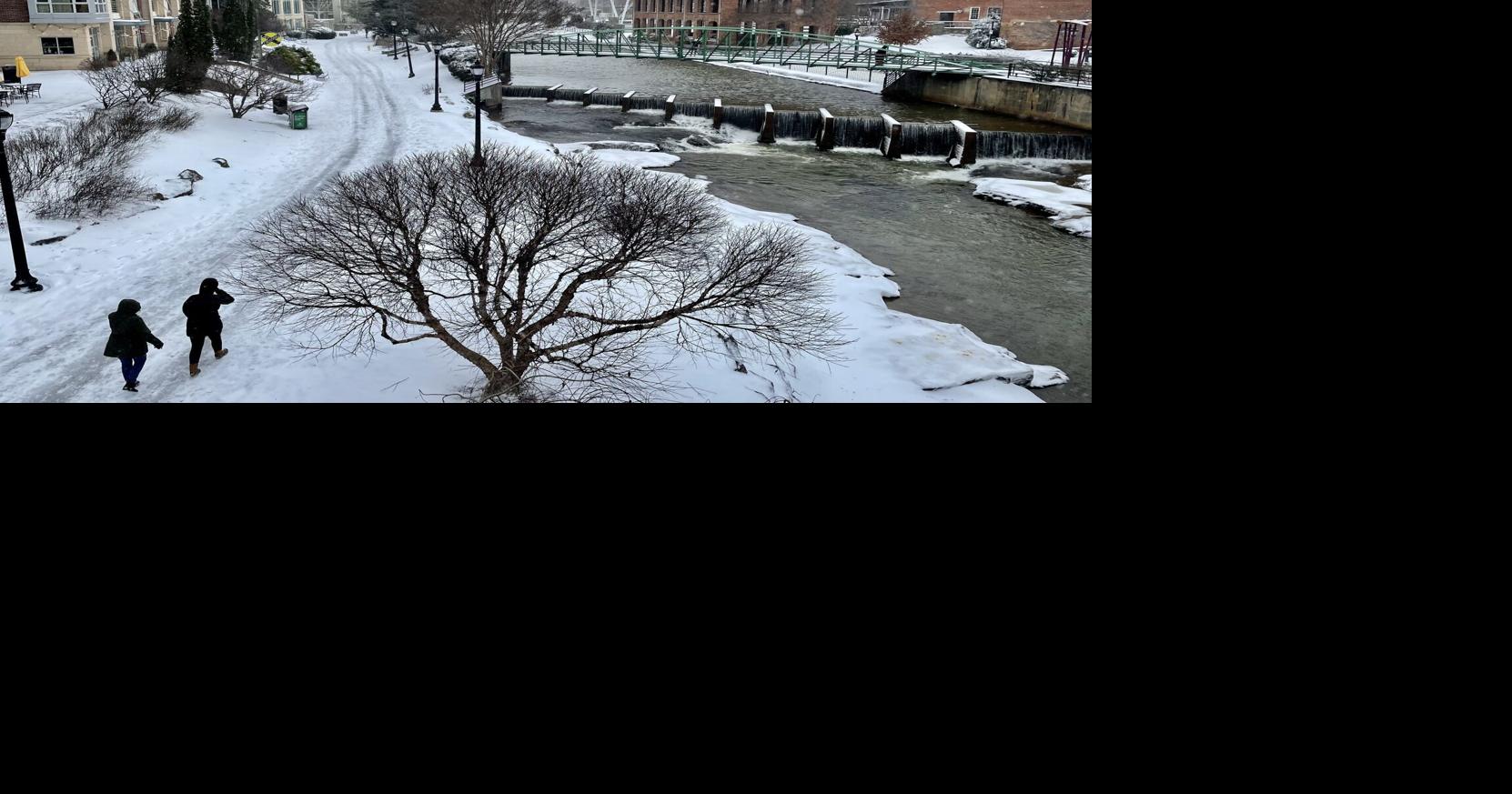Snow, ice blasts through South with powerful winter storm; nearly 50K ...