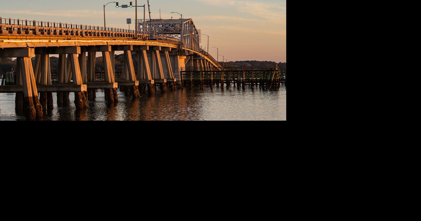 Old technology with a long future: Movable bridges