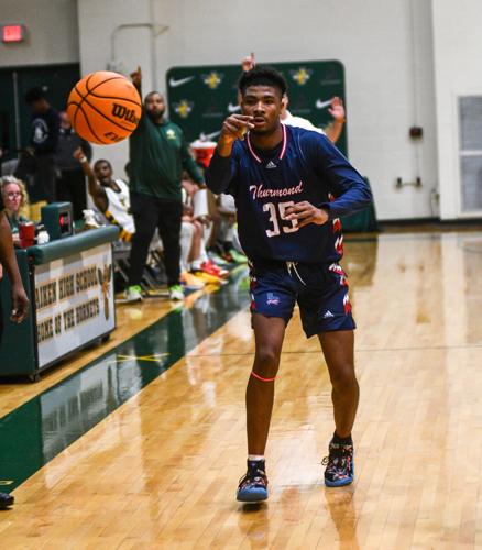 Strom Thurmond boys' basketball embracing expectations, boosted by ...