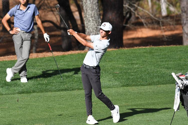 Boys champions lean on experience at Junior Invitational