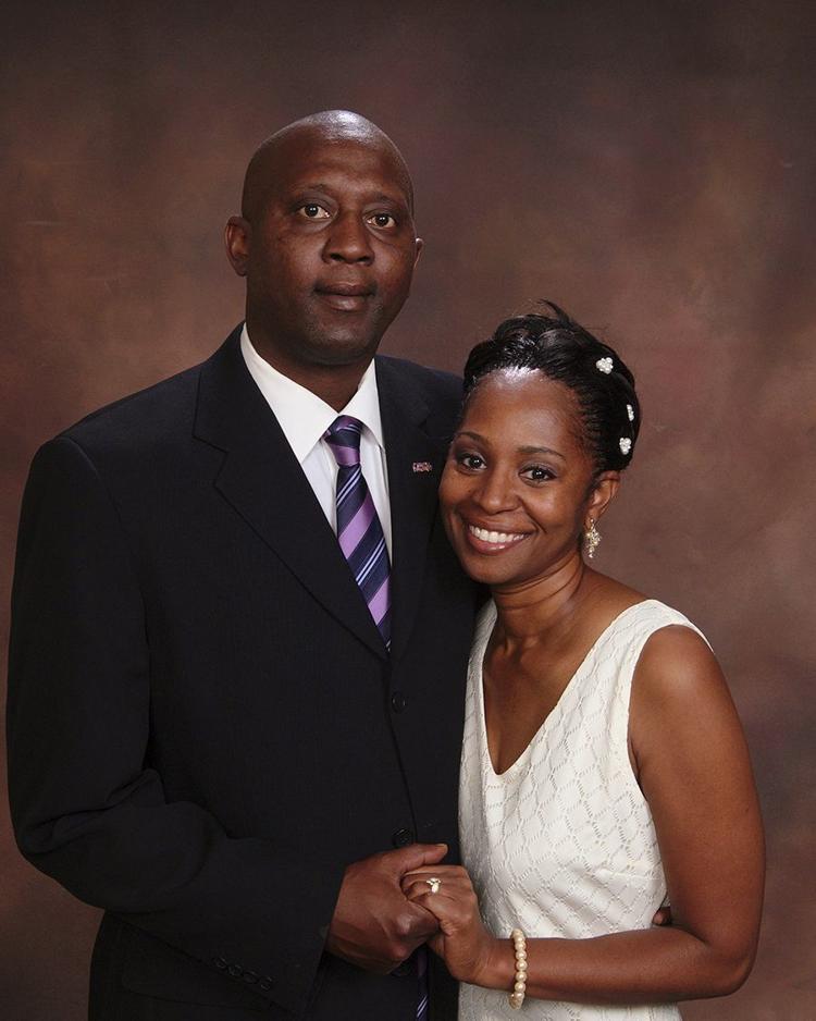 Drs. Kerry and Tracey Lockett Singleton unite in marriage