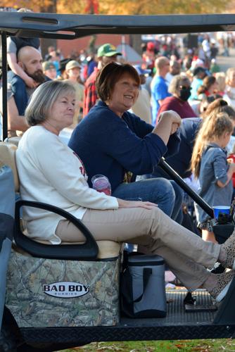 Christmas parade brightens up downtown Edgefield