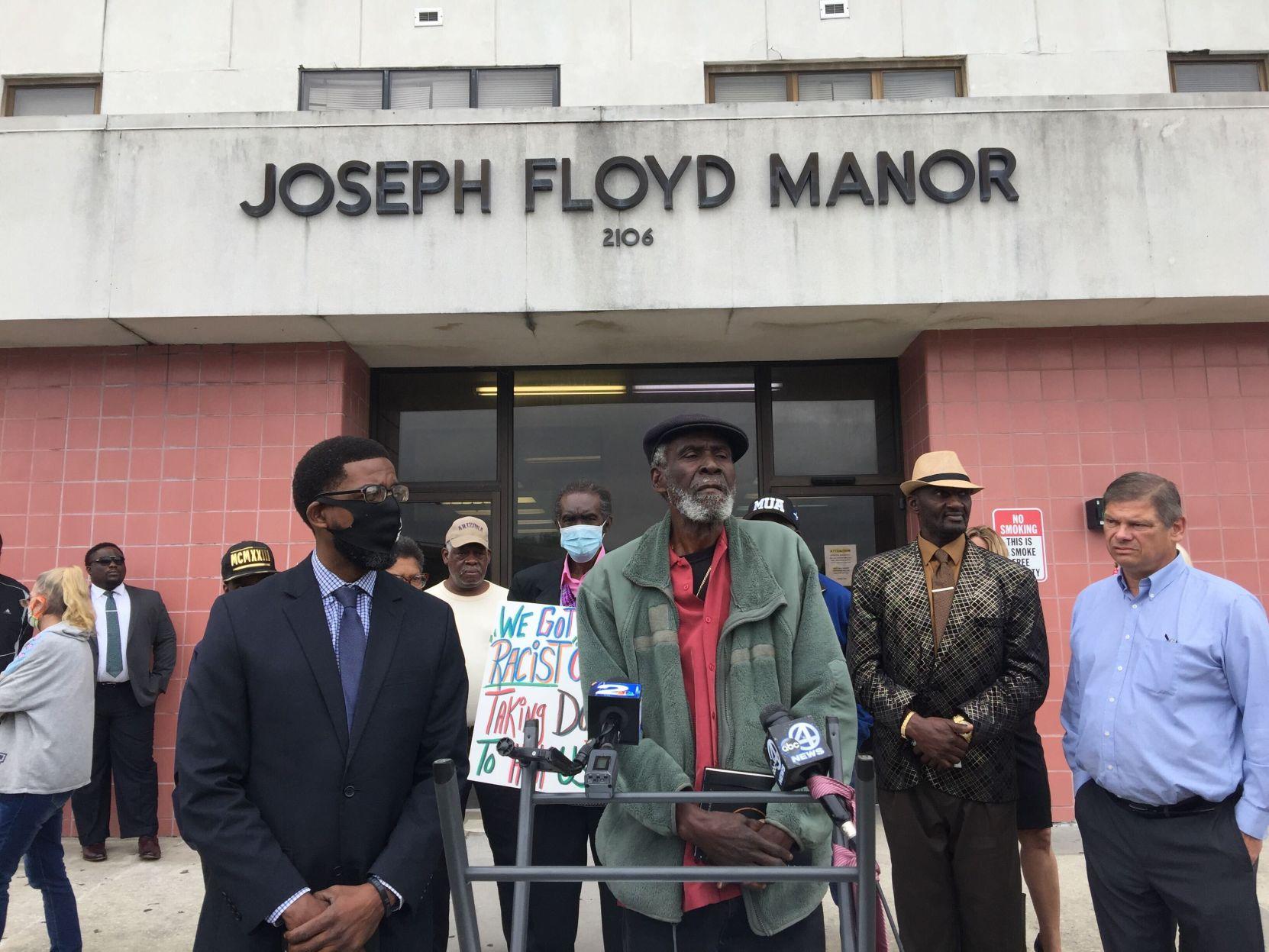 Residents of Charleston's Joseph Floyd Manor call on officials to act ...
