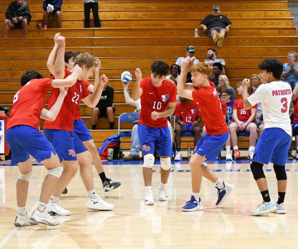 Fort boys top West Florence on court