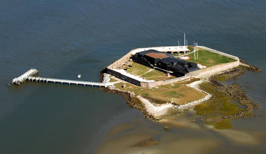 The two weeks before firing on Fort Sumter in Charleston, SC