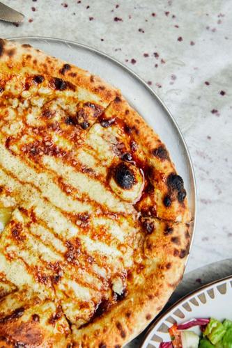 Frannie and the Fox: Taleggio pizza