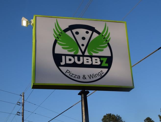 JDubbZ serving chicken wings, pizza and more in New Ellenton