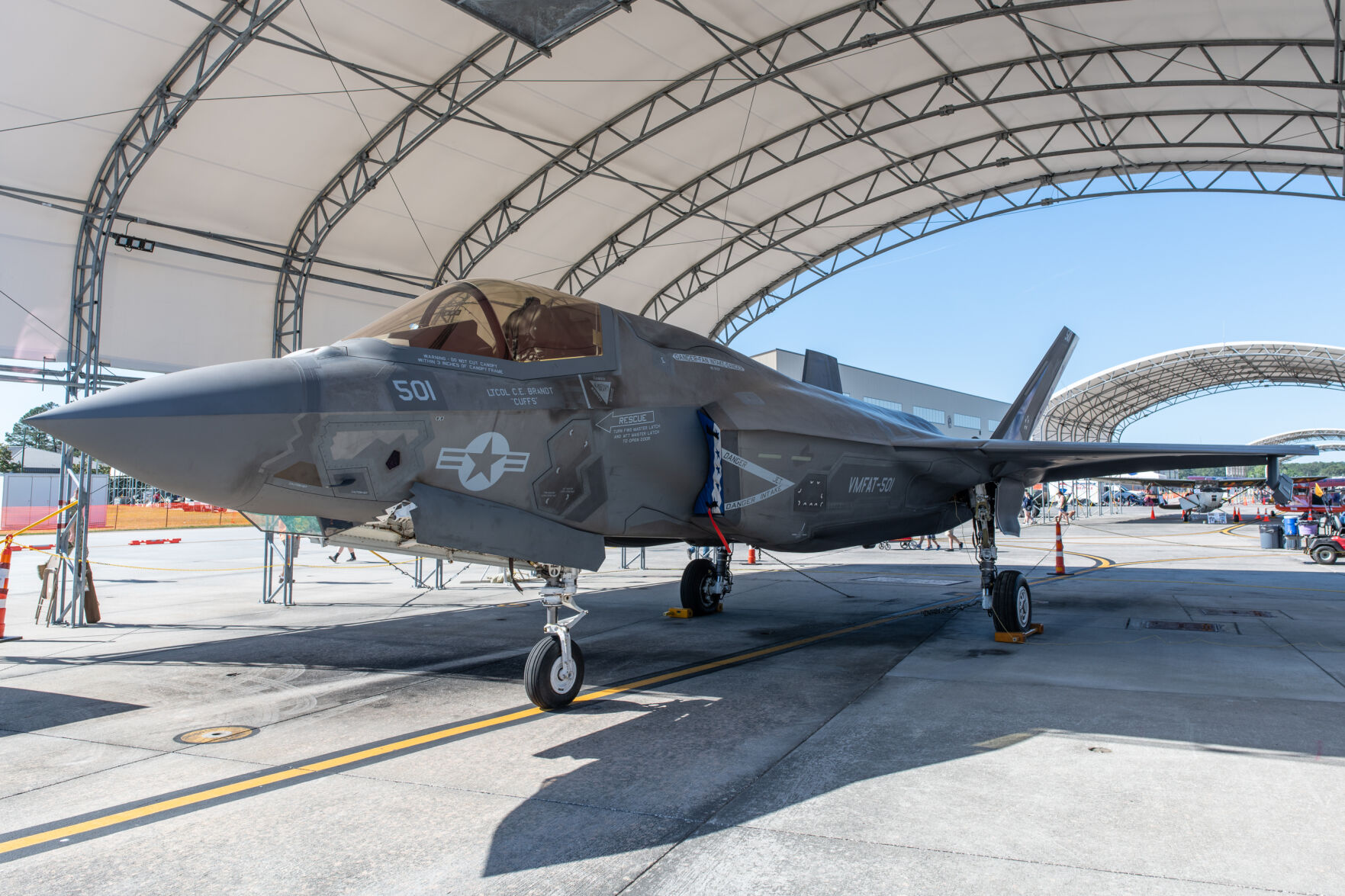 New commanding officer takes charge at Beaufort air station