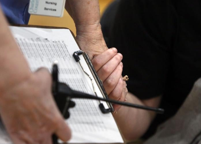 Charleston County schools give out 200 COVID-19 vaccines to students in ...