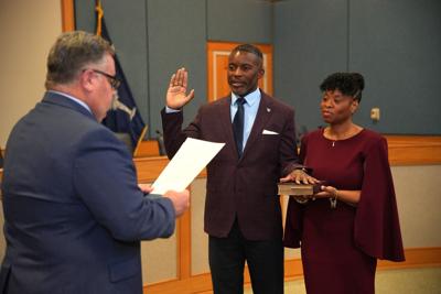 3 new Goose Creek City Council members sworn in; Tekac selected Mayor ...
