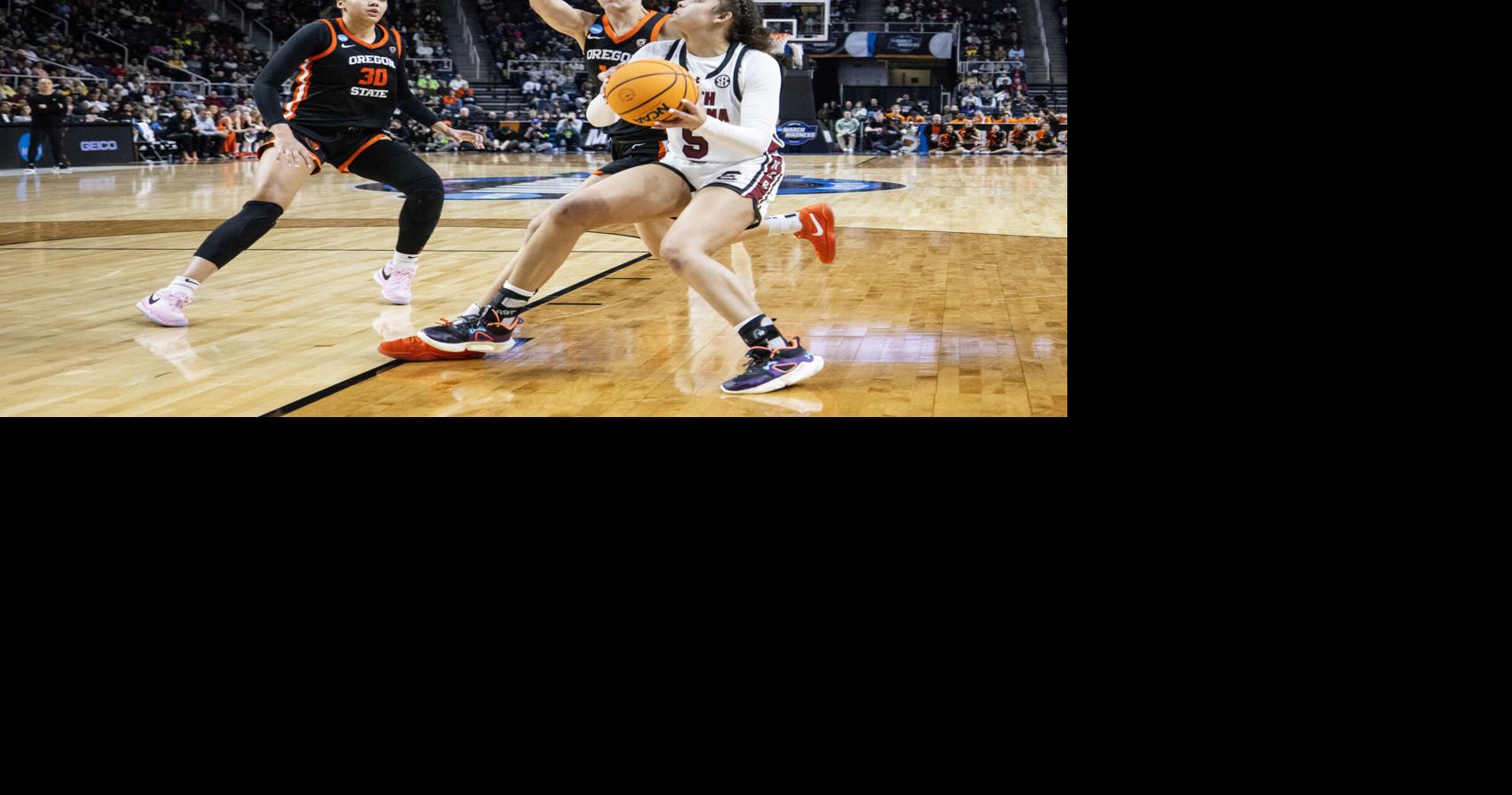 Gamecocks' Tessa Johnson stands tall in Elite Eight