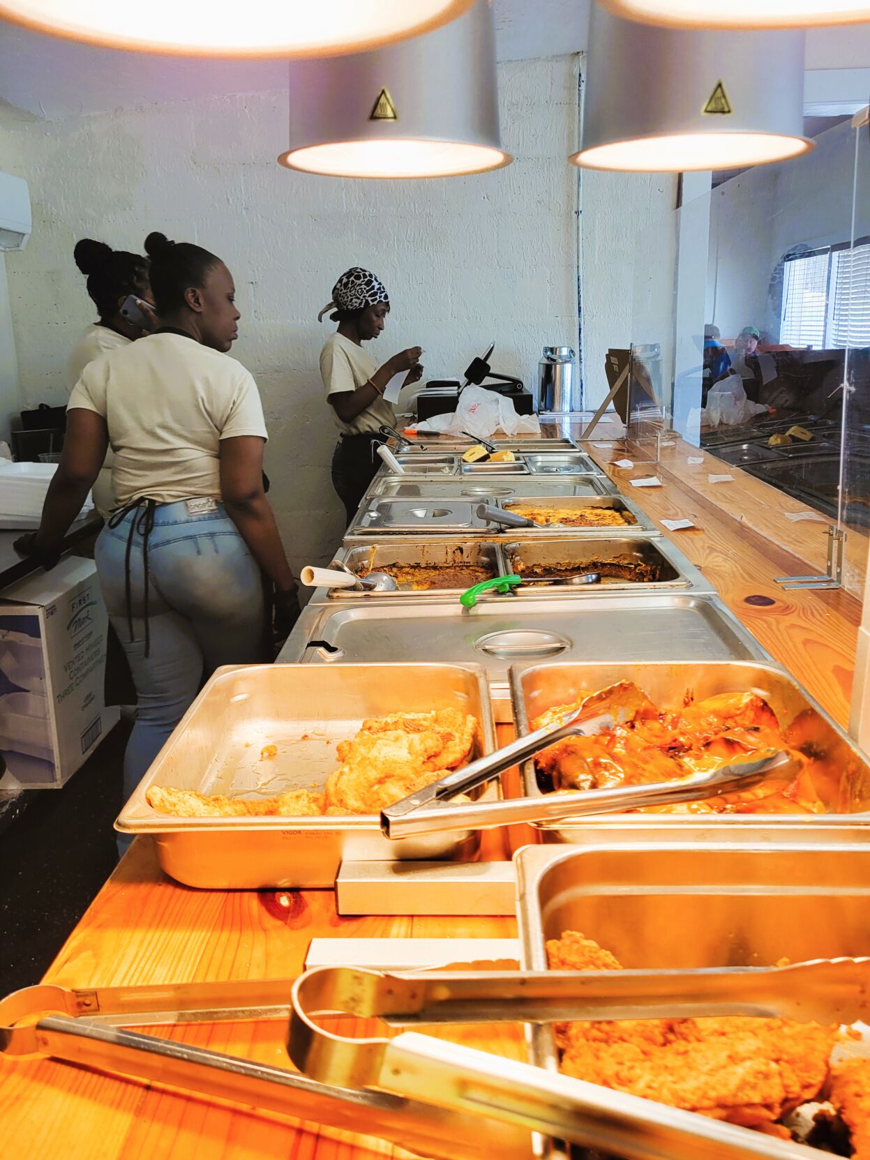 Long-time restaurant Blue Collar Bistro reopens in Edgefield