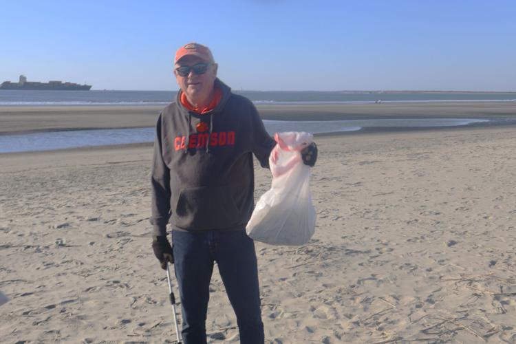 Clean Sweep: Rotary spruces up the sand on SI