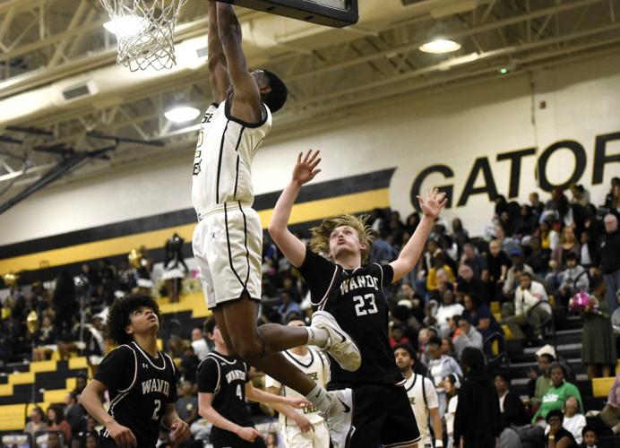No. 3 Gators claim Region 7-5A crown