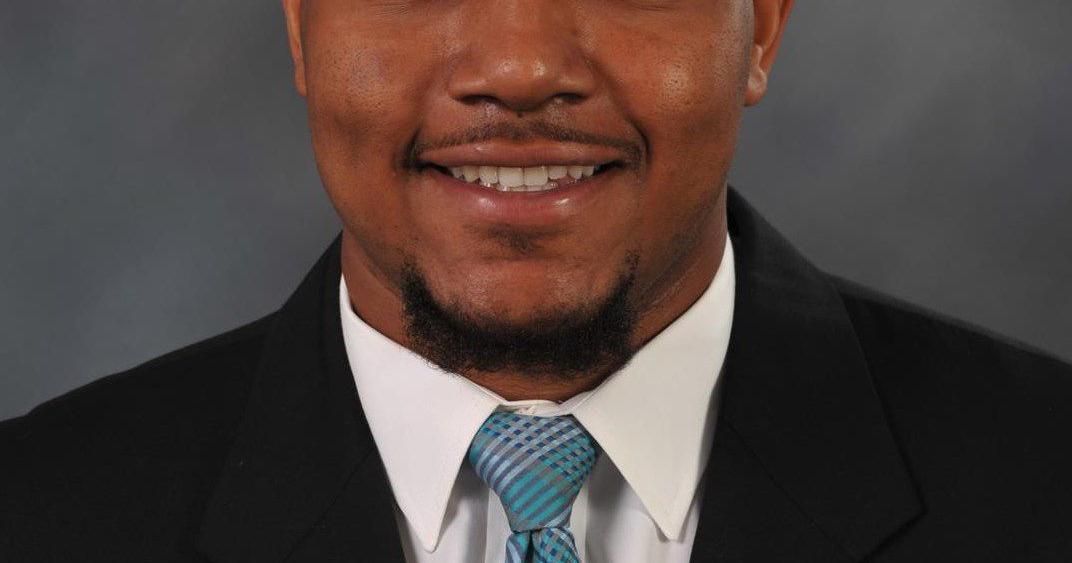 Sterling Johnson signs free agent deal with Jets