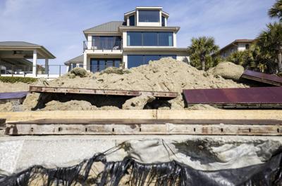 Judge says Isle of Palms seawall must come down, again