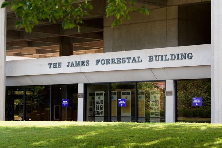 Climate change inaction jeopardizes Energy Department facilities, says ...