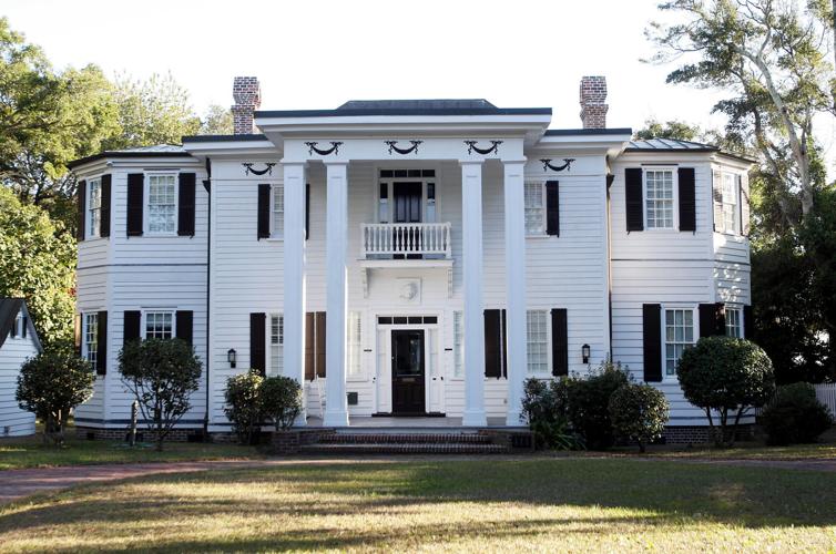 Your neighborhood guide to Mount Pleasant's historic Old Village