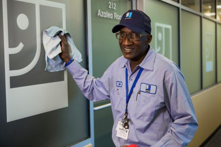 Goodwill, VA event to help homeless | Features | postandcourier.com