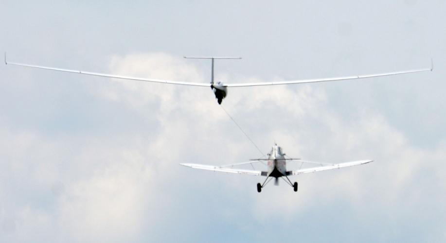 Glider pilots soar over Aiken County in annual competition