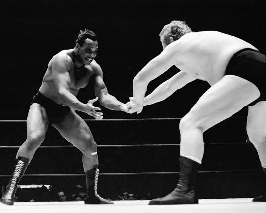 Remembering the Past: Sailor Art Thomas was wrestling trailblazer