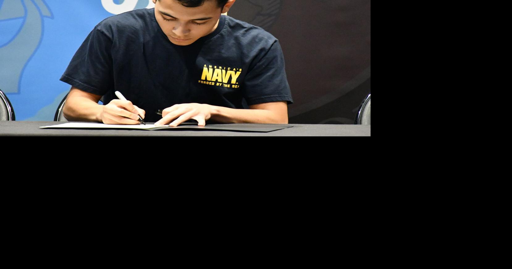 PHOTOS: DD2 Military Signing Day 2024