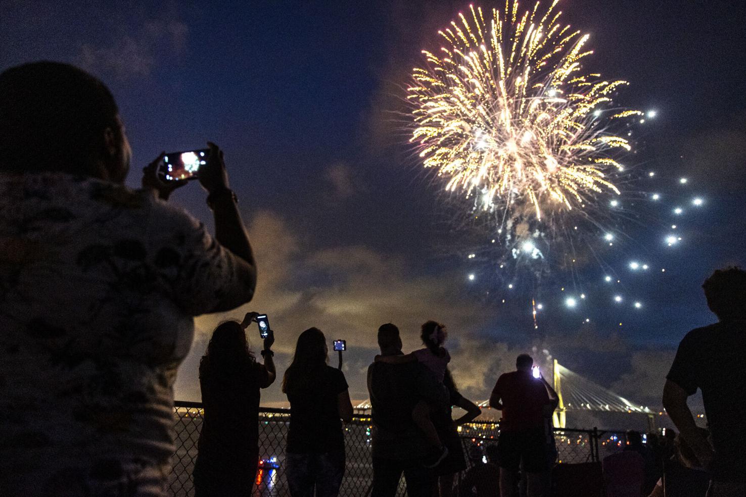Where to watch Fourth of July fireworks in Charleston, SC