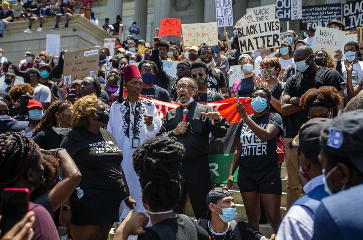 Charleston protests turn violent overnight after day of peaceful ...