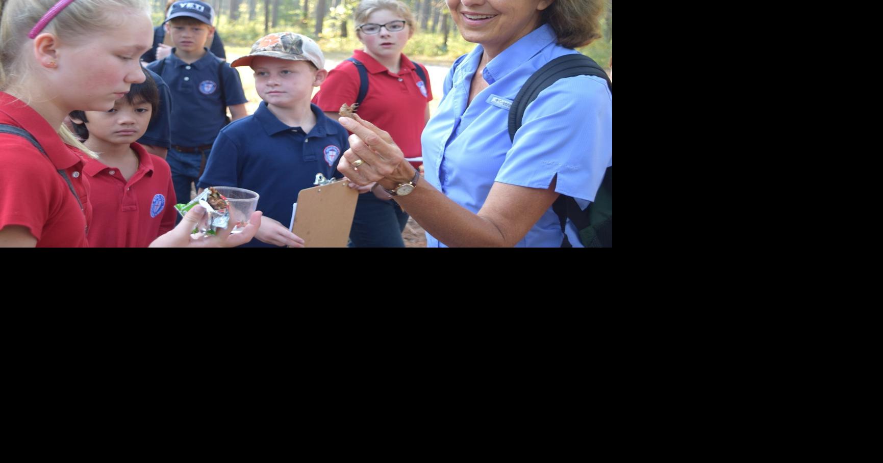 Mead Hall students explore the wonder of nature, history in Hitchcock ...