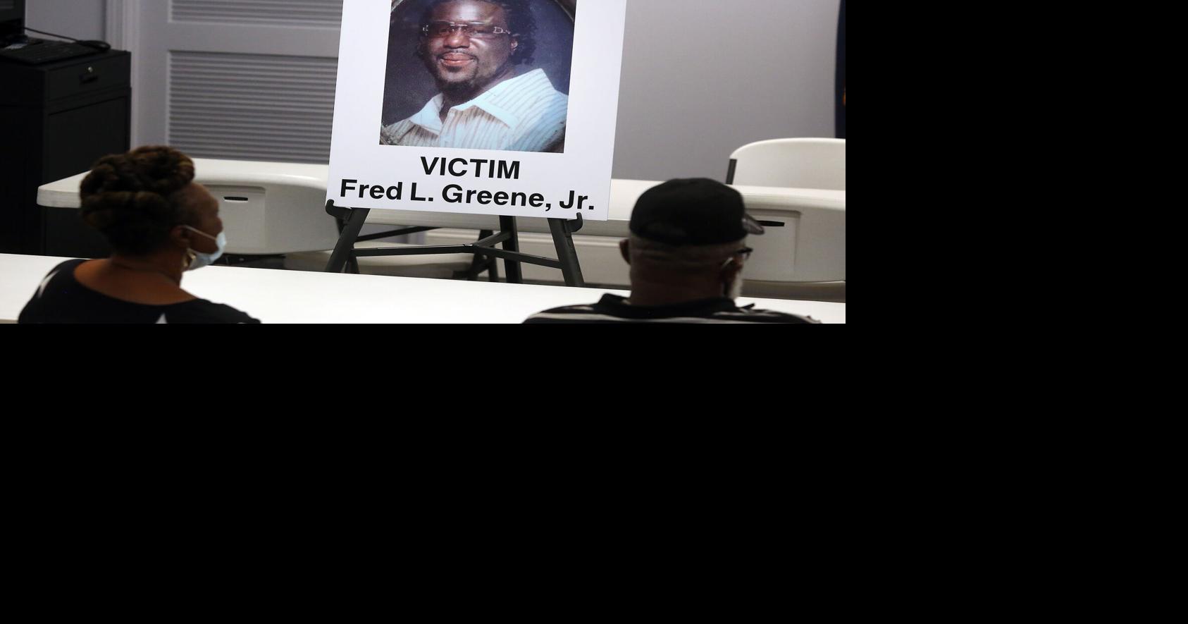 Defense attorney spars with Berkeley County detective over evidence in ...