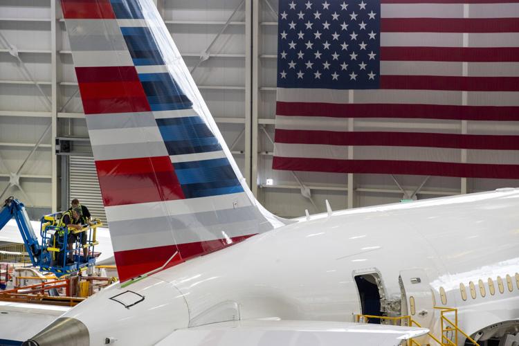 Photos: Boeing hosts tour of 787 manufacturing facilities in North ...