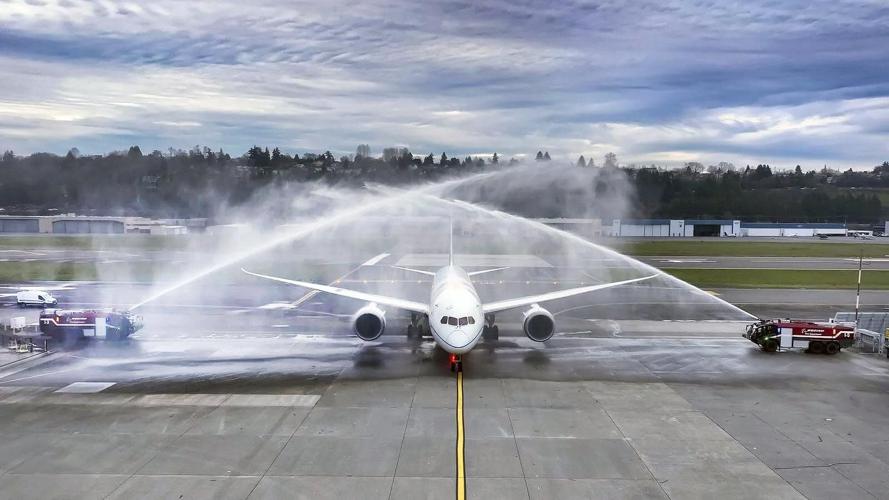 Boeing sends last 787 test jet off into the sunset