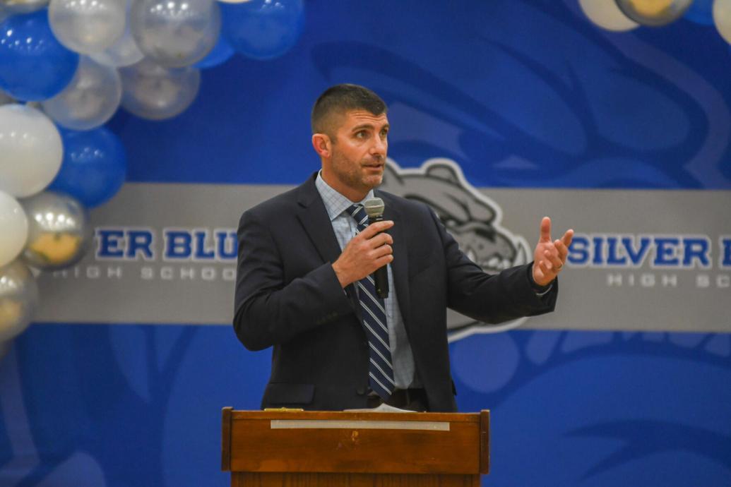 Hayes named next head football coach at Silver Bluff High School