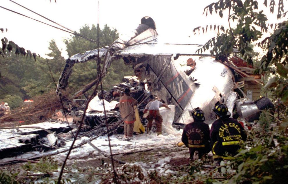 Lexington survivor teaches after Charlotte USAir 1016 crash