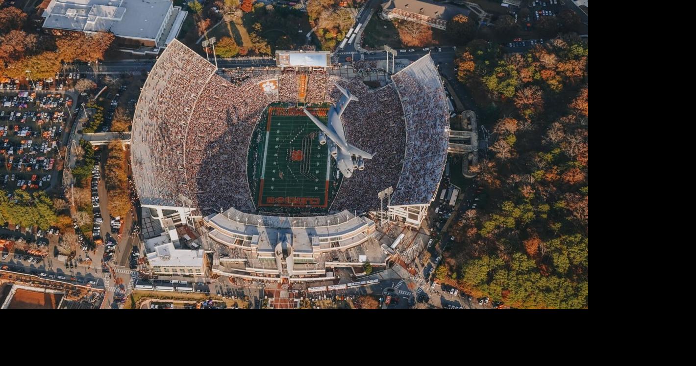 Here’s how a Clemson football stadium flyover comes together