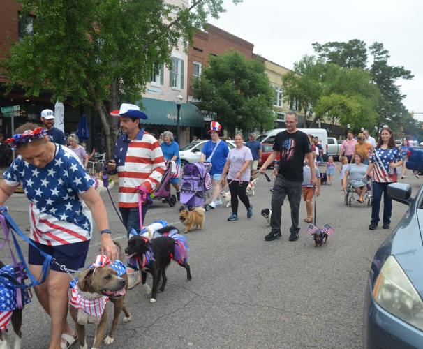 Downtown Dog celebrates Independence Day with dog parade